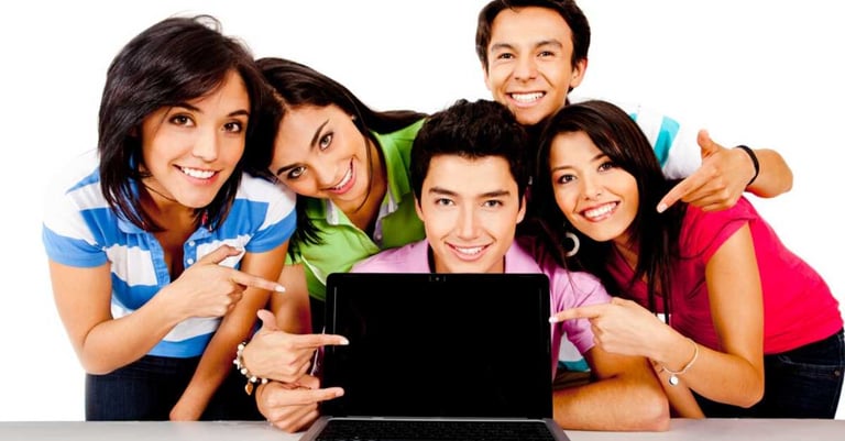 Top Python Interview Questions | Basic and Advanced Levels by Experts